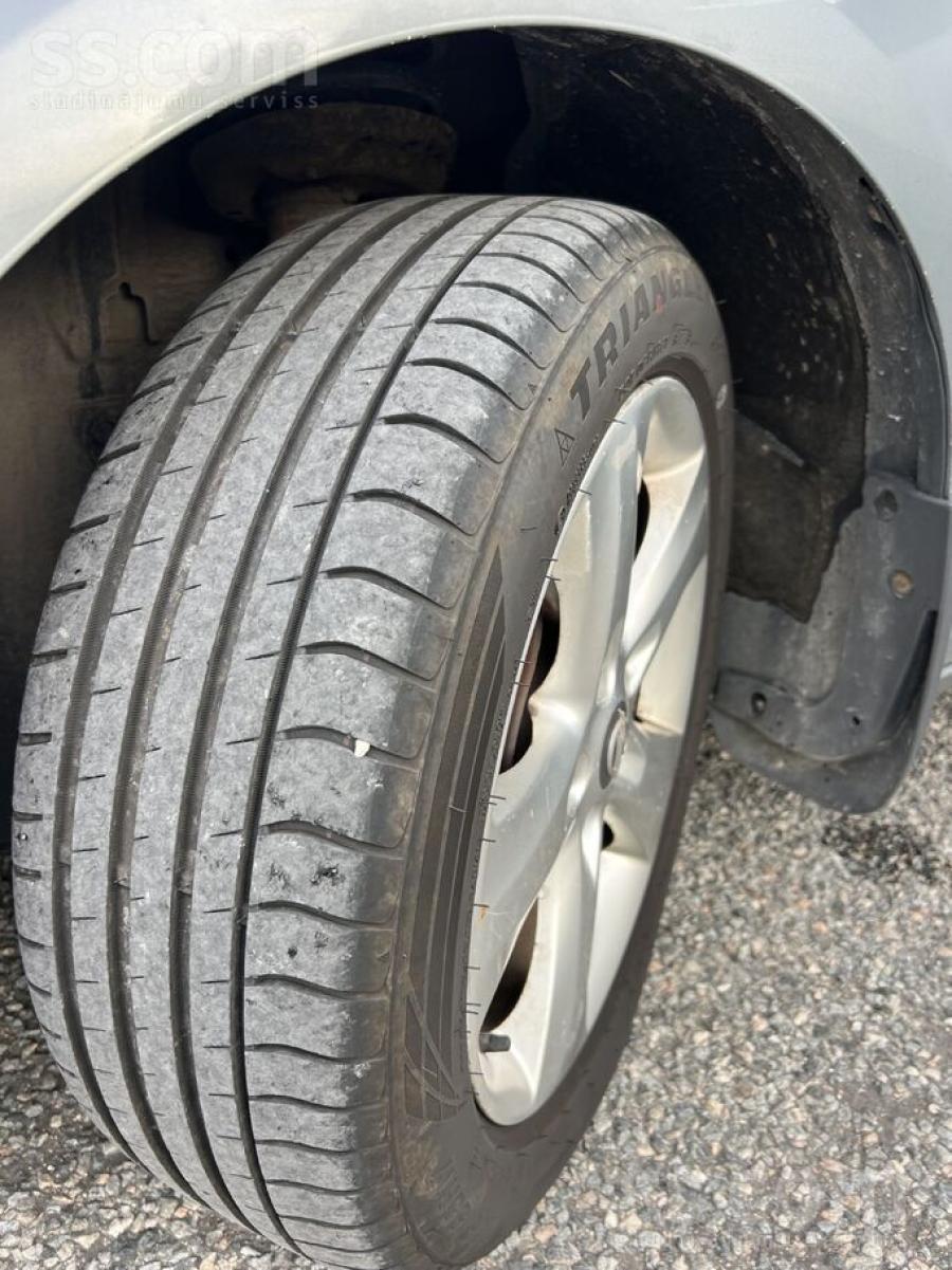 Pelēks Opel Astra 2012 Rīga, ar dzinēja tilpumu 1.70 L un nobraukumu 217 tūkst. km par 3600 €, foto 23 vietnē AUTOMOTO.COM.LV