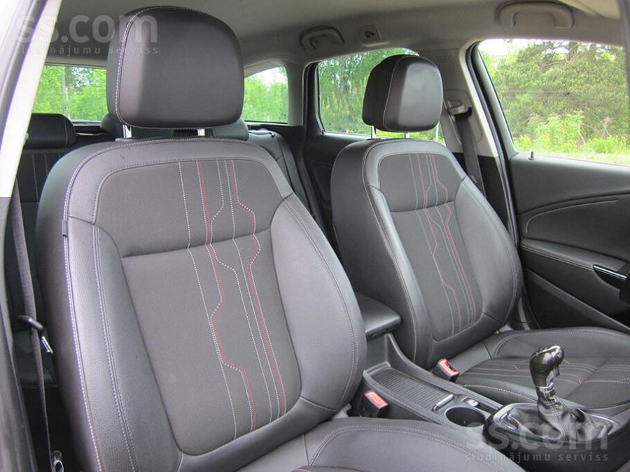 Grey Opel Astra 2012 in Riga, with an engine capacity of 1.70 L and mileage of 0 thousand km for 3990 €, photo 4 on AUTOMOTO.COM.LV