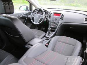 Grey Opel Astra 2012 in Riga, with an engine capacity of 1.70 L and mileage of 0 thousand km for 3990 €, photo 16 on AUTOMOTO.COM.LV