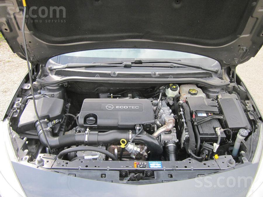 Grey Opel Astra 2012 in Riga, with an engine capacity of 1.70 L and mileage of 0 thousand km for 3990 €, photo 17 on AUTOMOTO.COM.LV