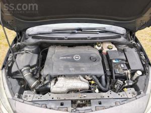 Pelēks Opel Astra 2012 Kuldīga, ar dzinēja tilpumu 2.00 L un nobraukumu 269 tūkst. km par 4890 €, foto 15 vietnē AUTOMOTO.COM.LV