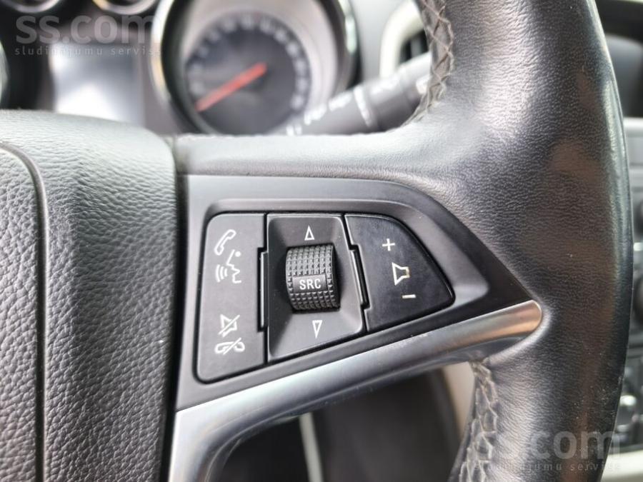Pelēks Opel Astra 2012 Kuldīga, ar dzinēja tilpumu 2.00 L un nobraukumu 269 tūkst. km par 4890 €, foto 25 vietnē AUTOMOTO.COM.LV