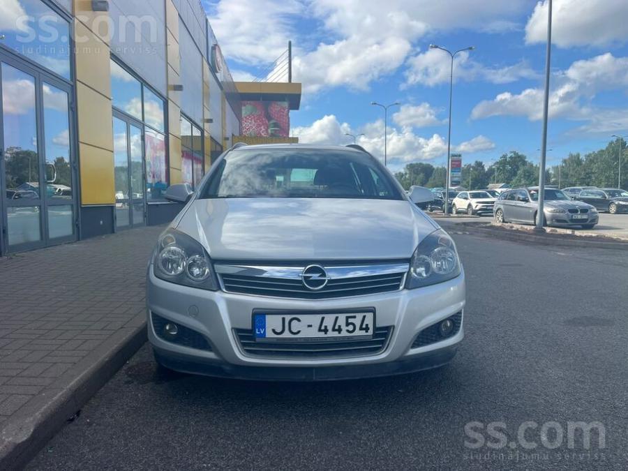 Pelēks Opel Astra 2012 Rīga, ar dzinēja tilpumu 1.60 L un nobraukumu 0 tūkst. km par 790 €, foto 9 vietnē AUTOMOTO.COM.LV