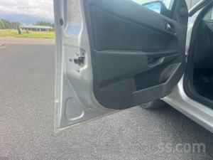 Pelēks Opel Astra 2012 Rīga, ar dzinēja tilpumu 1.60 L un nobraukumu 0 tūkst. km par 790 €, foto 10 vietnē AUTOMOTO.COM.LV