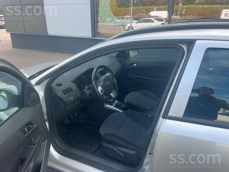 Pelēks Opel Astra 2012 Rīga, ar dzinēja tilpumu 1.60 L un nobraukumu 0 tūkst. km par 790 €, foto 19 vietnē AUTOMOTO.COM.LV