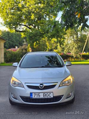 Pelēks Opel Astra 2012 Tallina, ar dzinēja tilpumu 1.60 L un nobraukumu 237 tūkst. km par 6290 €, foto 3 vietnē AUTOMOTO.COM.LV