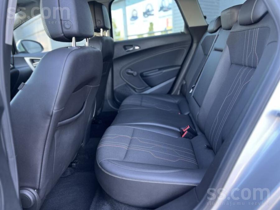 Grey Opel Astra 2012 in Jekabpils, with an engine capacity of 1.70 L and mileage of 251 thousand km for 5500 €, photo 13 on AUTOMOTO.COM.LV