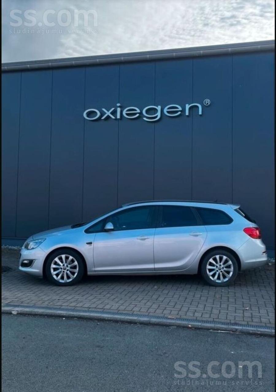 Grey Opel Astra 2012 in Jekabpils, with an engine capacity of 1.70 L and mileage of 251 thousand km for 5500 €, photo 22 on AUTOMOTO.COM.LV