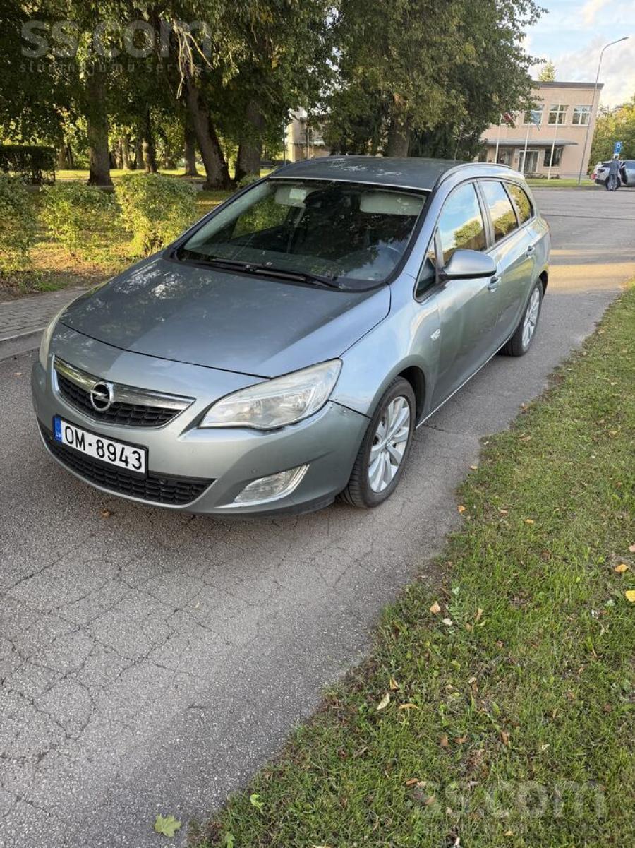 Pelēks Opel Astra 2012 Tukums, ar dzinēja tilpumu 1.70 L un nobraukumu 0 tūkst. km par 1800 €, foto 3 vietnē AUTOMOTO.COM.LV
