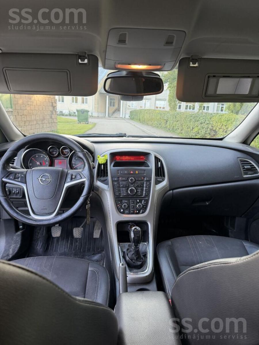 Pelēks Opel Astra 2012 Tukums, ar dzinēja tilpumu 1.70 L un nobraukumu 0 tūkst. km par 1800 €, foto 6 vietnē AUTOMOTO.COM.LV