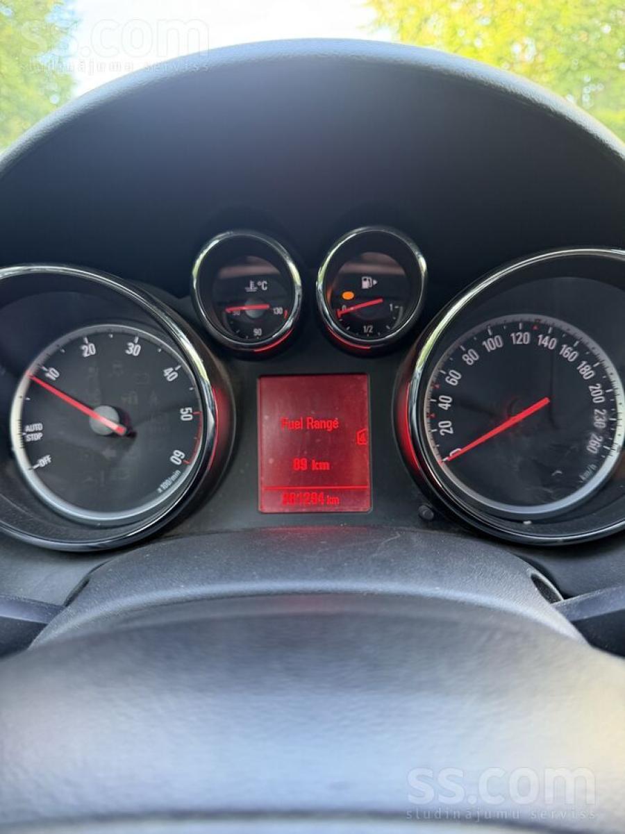 Pelēks Opel Astra 2012 Tukums, ar dzinēja tilpumu 1.70 L un nobraukumu 0 tūkst. km par 1800 €, foto 7 vietnē AUTOMOTO.COM.LV
