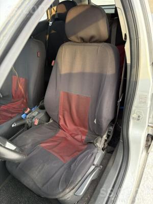 Grey Opel Astra 2012 in Daugavpils, with an engine capacity of 1.60 L and mileage of 546 thousand km for 650 €, photo 17 on AUTOMOTO.COM.LV