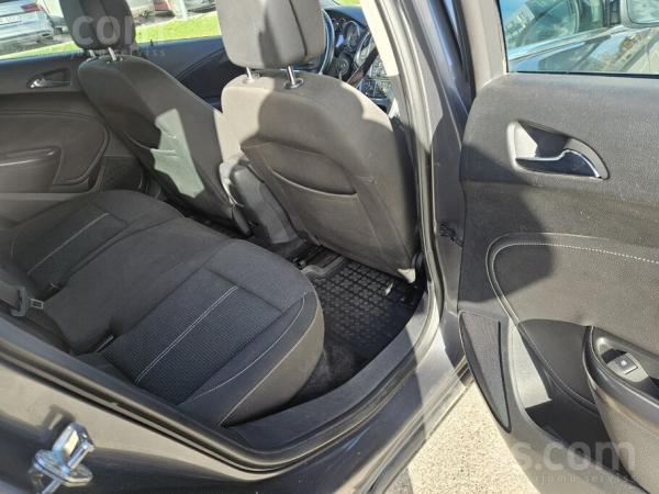 Pelēks Opel Astra 2012 Valmiera, ar dzinēja tilpumu 1.70 L un nobraukumu 425 tūkst. km par 2250 €, foto 10 vietnē AUTOMOTO.COM.LV