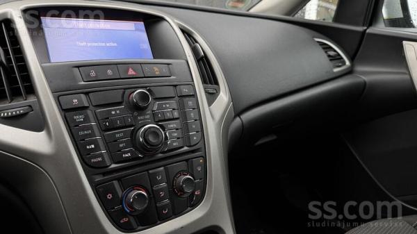 Pelēks Opel Astra 2012 Rīga, ar dzinēja tilpumu 1.70 L un nobraukumu 322 tūkst. km par 2650 €, foto 7 vietnē AUTOMOTO.COM.LV