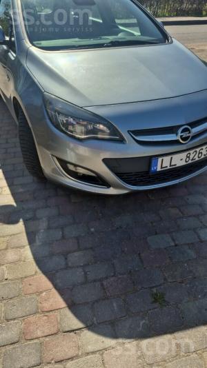 Pelēks Opel Astra 2013 Talsi, ar dzinēja tilpumu 1.70 L un nobraukumu 370 tūkst. km par 1950 €, foto  vietnē AUTOMOTO.COM.LV