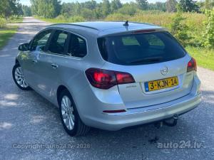 Pelēks Opel Astra 2013 Tartu, ar dzinēja tilpumu 1.70 L un nobraukumu 243 tūkst. km par 4390 €, foto 3 vietnē AUTOMOTO.COM.LV