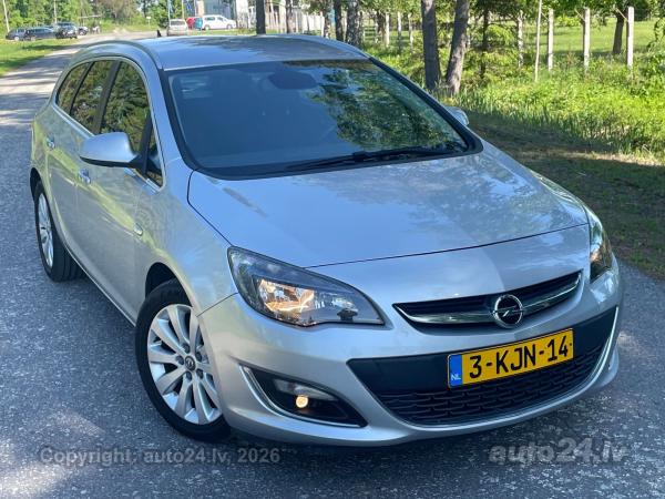 Pelēks Opel Astra 2013 Tartu, ar dzinēja tilpumu 1.70 L un nobraukumu 243 tūkst. km par 4390 €, foto 5 vietnē AUTOMOTO.COM.LV