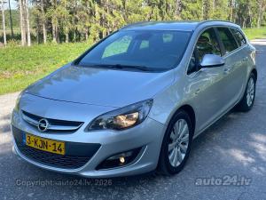 Pelēks Opel Astra 2013 Tartu, ar dzinēja tilpumu 1.70 L un nobraukumu 243 tūkst. km par 4390 €, foto 17 vietnē AUTOMOTO.COM.LV