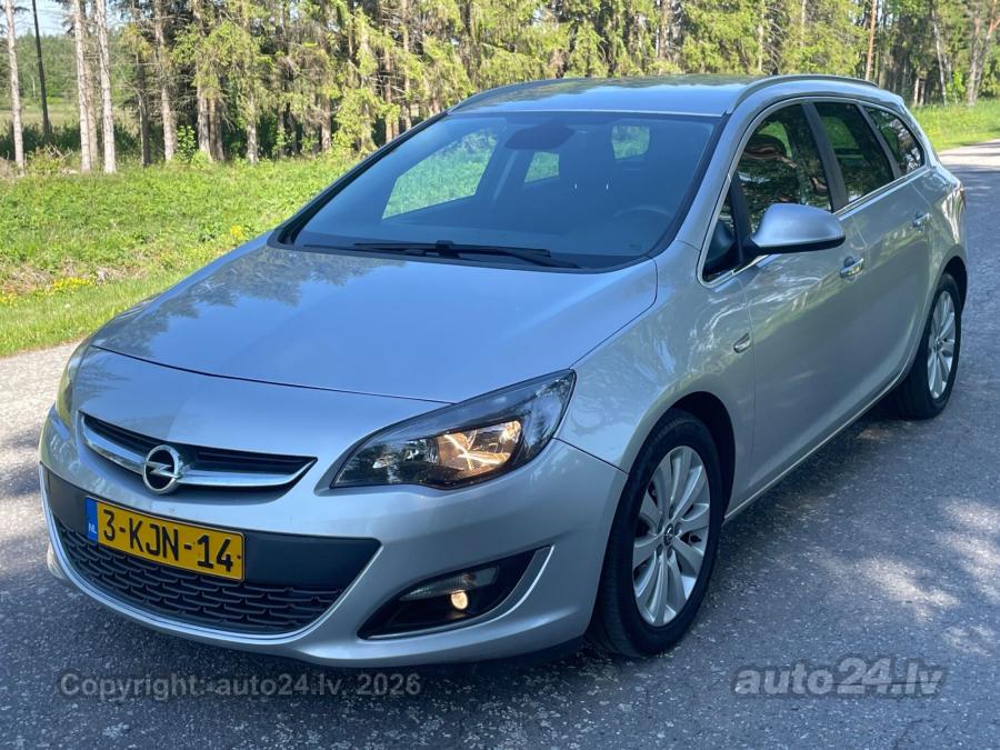 Pelēks Opel Astra 2013 Tartu, ar dzinēja tilpumu 1.70 L un nobraukumu 243 tūkst. km par 4390 €, foto 17 vietnē AUTOMOTO.COM.LV