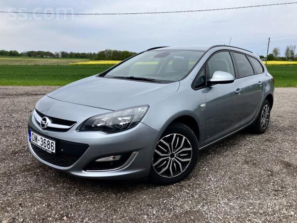 Pelēks Opel Astra 2013 Talsi, ar dzinēja tilpumu 1.70 L un nobraukumu 182 tūkst. km par 5600 €, foto 7 vietnē AUTOMOTO.COM.LV