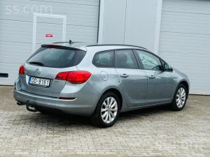 Pelēks Opel Astra 2013 Rīga, ar dzinēja tilpumu 2.00 L un nobraukumu 258 tūkst. km par 4800 €, foto 6 vietnē AUTOMOTO.COM.LV