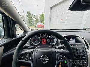Pelēks Opel Astra 2013 Rīga, ar dzinēja tilpumu 2.00 L un nobraukumu 258 tūkst. km par 4800 €, foto 12 vietnē AUTOMOTO.COM.LV