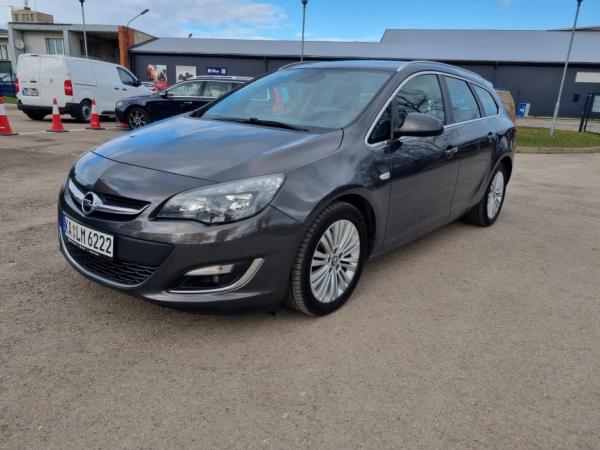 Pelēks Opel Astra 2013 Rīga, ar dzinēja tilpumu 1.70 L un nobraukumu 240 tūkst. km par 4770 €, foto 1 vietnē AUTOMOTO.COM.LV