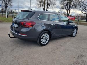 Grey Opel Astra 2013 in Riga, with an engine capacity of 1.70 L and mileage of 240 thousand km for 4770 €, photo 17 on AUTOMOTO.COM.LV