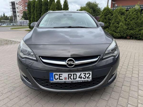 Pelēks Opel Astra 2013 Kretinga, ar dzinēja tilpumu 1.96 L un nobraukumu 238 tūkst. km par 3495 €, foto 3 vietnē AUTOMOTO.COM.LV