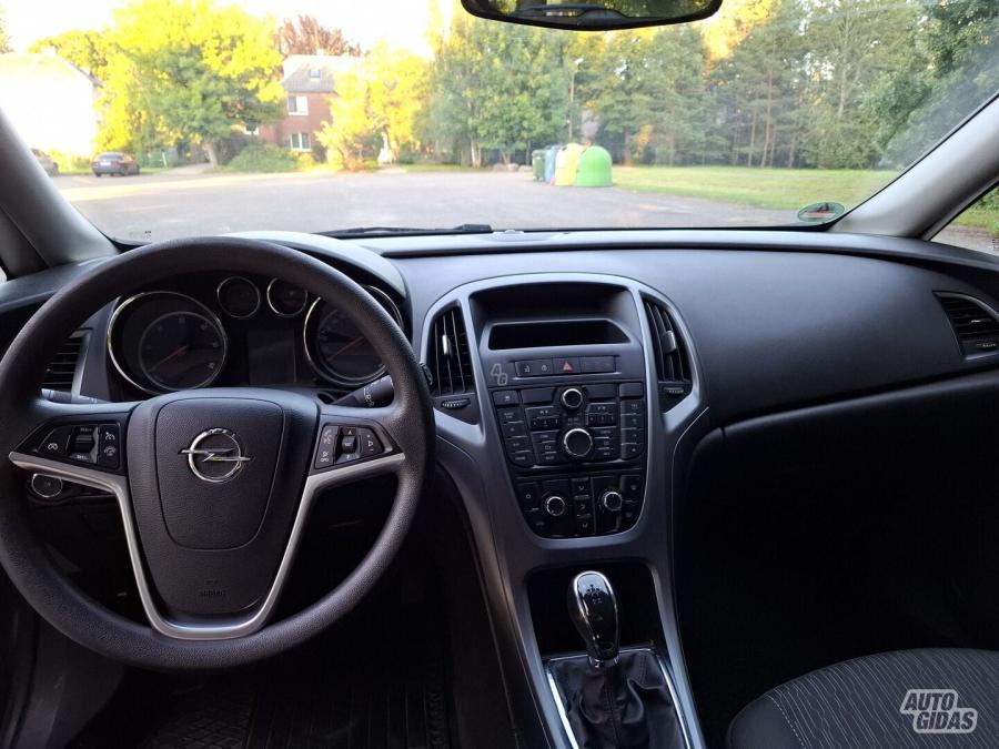 Pelēks Opel Astra 2013 Mažeikiai, ar dzinēja tilpumu 1.20 L un nobraukumu 324 tūkst. km par 3229 €, foto 6 vietnē AUTOMOTO.COM.LV