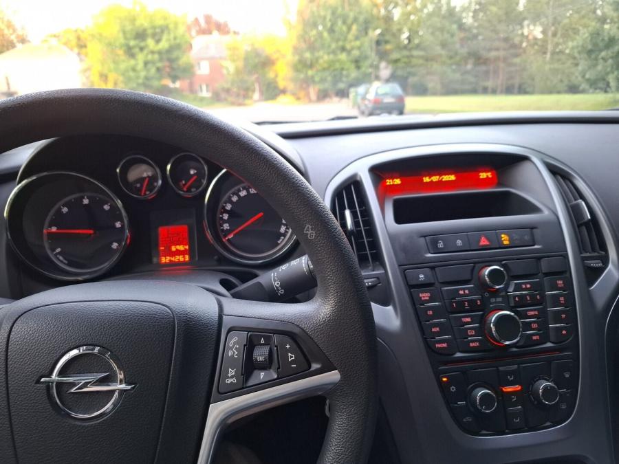 Pelēks Opel Astra 2013 Mažeikiai, ar dzinēja tilpumu 1.20 L un nobraukumu 324 tūkst. km par 3229 €, foto 16 vietnē AUTOMOTO.COM.LV