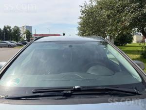 Grey Opel Astra 2013 in Jelgava, with an engine capacity of 1.70 L and mileage of 275 thousand km for 1490 €, photo 10 on AUTOMOTO.COM.LV