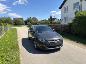 Pelēks Opel Astra 2013 Jurbarkas, ar dzinēja tilpumu 1.96 L un nobraukumu 198 tūkst. km par 4300 €, foto 9 vietnē AUTOMOTO.COM.LV