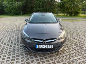 Grey Opel Astra 2013 in Cesis, with an engine capacity of 1.70 L and mileage of 338 thousand km for 4800 €, photo  on AUTOMOTO.COM.LV