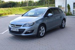 Pelēks Opel Astra 2013 Viļņa, ar dzinēja tilpumu 1.96 L un nobraukumu 278 tūkst. km par 4000 €, foto 4 vietnē AUTOMOTO.COM.LV