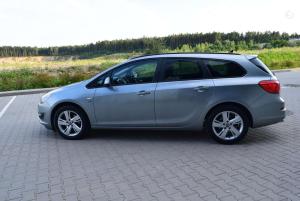 Pelēks Opel Astra 2013 Viļņa, ar dzinēja tilpumu 1.96 L un nobraukumu 278 tūkst. km par 4000 €, foto 5 vietnē AUTOMOTO.COM.LV