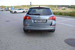 Pelēks Opel Astra 2013 Viļņa, ar dzinēja tilpumu 1.96 L un nobraukumu 278 tūkst. km par 4000 €, foto 7 vietnē AUTOMOTO.COM.LV