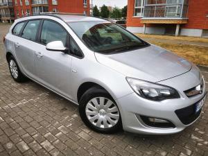 Pelēks Opel Astra 2013 Klaipėda, ar dzinēja tilpumu 1.69 L un nobraukumu 223 tūkst. km par 3780 €, foto  vietnē AUTOMOTO.COM.LV