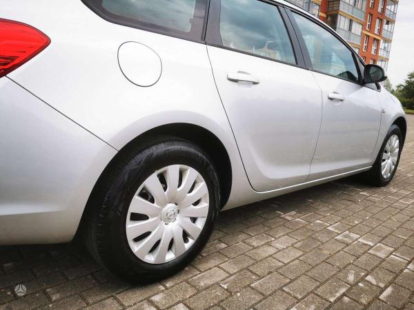 Pelēks Opel Astra 2013 Klaipėda, ar dzinēja tilpumu 1.69 L un nobraukumu 223 tūkst. km par 3780 €, foto 10 vietnē AUTOMOTO.COM.LV