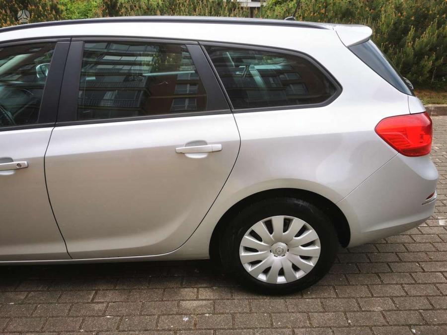 Pelēks Opel Astra 2013 Klaipėda, ar dzinēja tilpumu 1.69 L un nobraukumu 223 tūkst. km par 3780 €, foto 13 vietnē AUTOMOTO.COM.LV