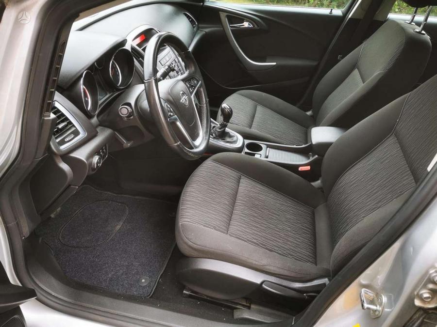 Pelēks Opel Astra 2013 Klaipėda, ar dzinēja tilpumu 1.69 L un nobraukumu 223 tūkst. km par 3780 €, foto 16 vietnē AUTOMOTO.COM.LV