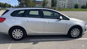 Pelēks Opel Astra 2013 Šauļi, ar dzinēja tilpumu 1.69 L un nobraukumu 238 tūkst. km par 3450 €, foto 5 vietnē AUTOMOTO.COM.LV