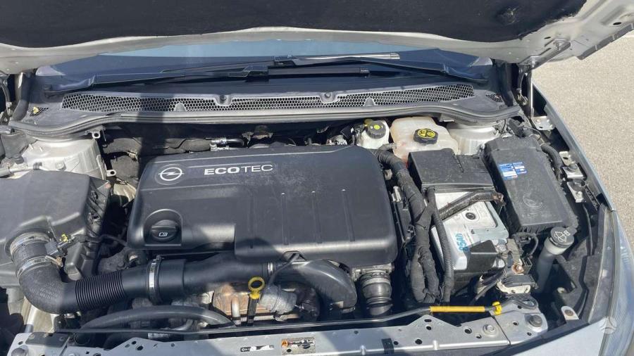 Pelēks Opel Astra 2013 Šauļi, ar dzinēja tilpumu 1.69 L un nobraukumu 238 tūkst. km par 3450 €, foto 10 vietnē AUTOMOTO.COM.LV