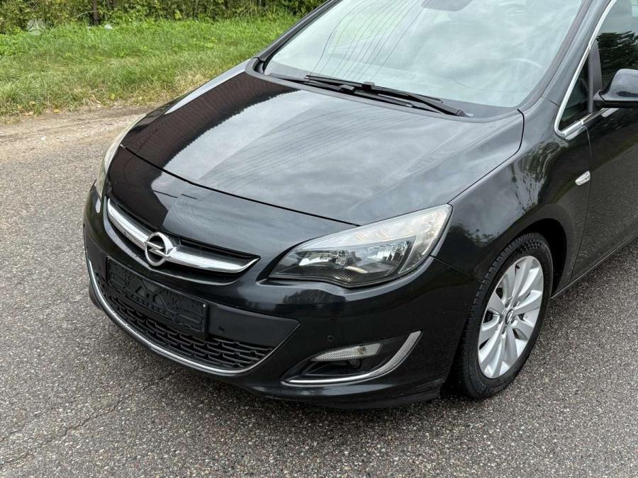 Pelēks Opel Astra 2013 Kėdainiai, ar dzinēja tilpumu 1.69 L un nobraukumu 270 tūkst. km par 2450 €, foto 7 vietnē AUTOMOTO.COM.LV