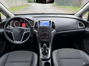 Pelēks Opel Astra 2013 Kėdainiai, ar dzinēja tilpumu 1.69 L un nobraukumu 270 tūkst. km par 2450 €, foto 21 vietnē AUTOMOTO.COM.LV