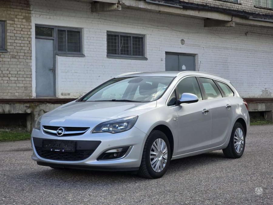 Pelēks Opel Astra 2013 Utena, ar dzinēja tilpumu 1.69 L un nobraukumu 292 tūkst. km par 2890 €, foto 3 vietnē AUTOMOTO.COM.LV