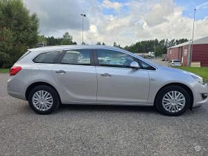 Pelēks Opel Astra 2013 Utena, ar dzinēja tilpumu 1.69 L un nobraukumu 292 tūkst. km par 2890 €, foto 6 vietnē AUTOMOTO.COM.LV