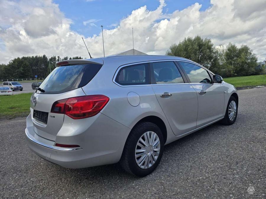 Pelēks Opel Astra 2013 Utena, ar dzinēja tilpumu 1.69 L un nobraukumu 292 tūkst. km par 2890 €, foto 7 vietnē AUTOMOTO.COM.LV