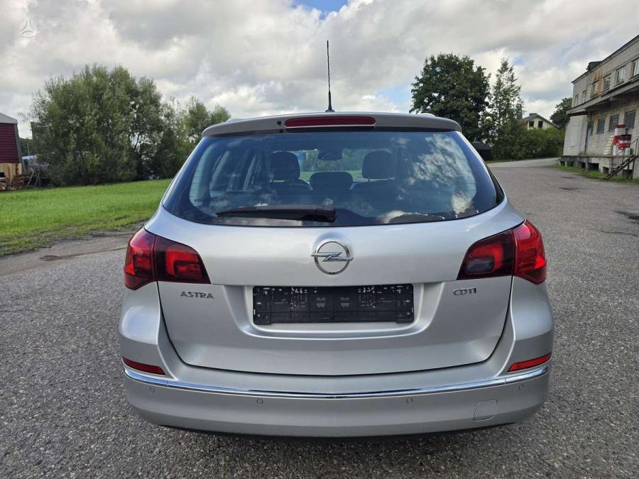 Pelēks Opel Astra 2013 Utena, ar dzinēja tilpumu 1.69 L un nobraukumu 292 tūkst. km par 2890 €, foto 12 vietnē AUTOMOTO.COM.LV