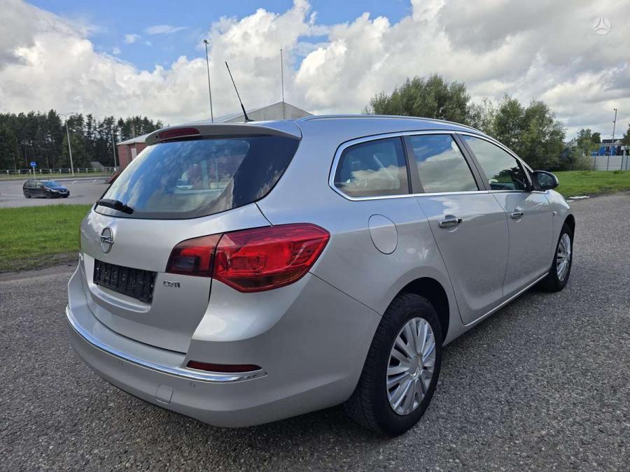 Pelēks Opel Astra 2013 Utena, ar dzinēja tilpumu 1.69 L un nobraukumu 292 tūkst. km par 2890 €, foto 15 vietnē AUTOMOTO.COM.LV